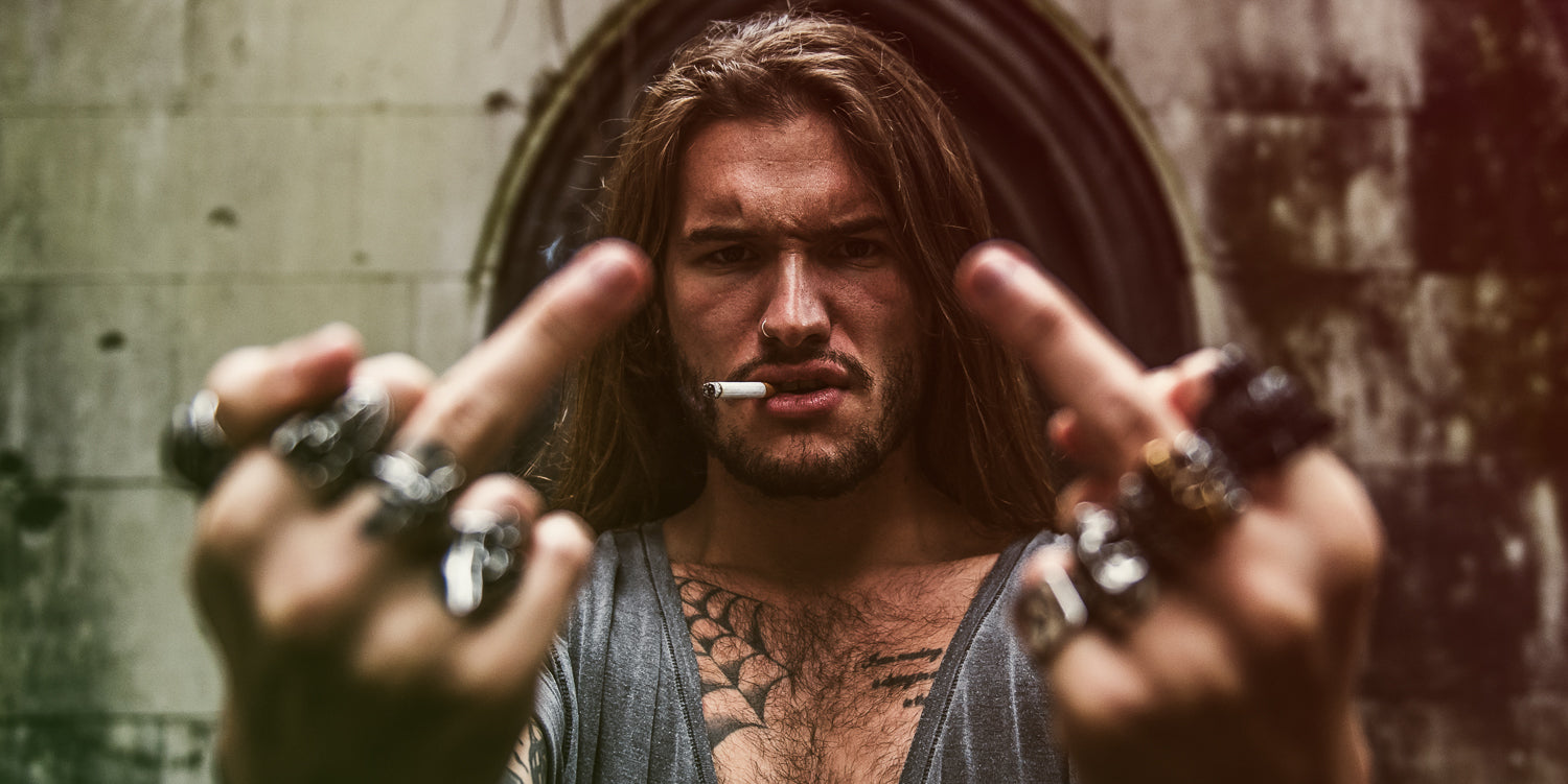 INTERVIEW WITH MUSICIAN & MODEL SAM C HARRIS – Hobo Jack
